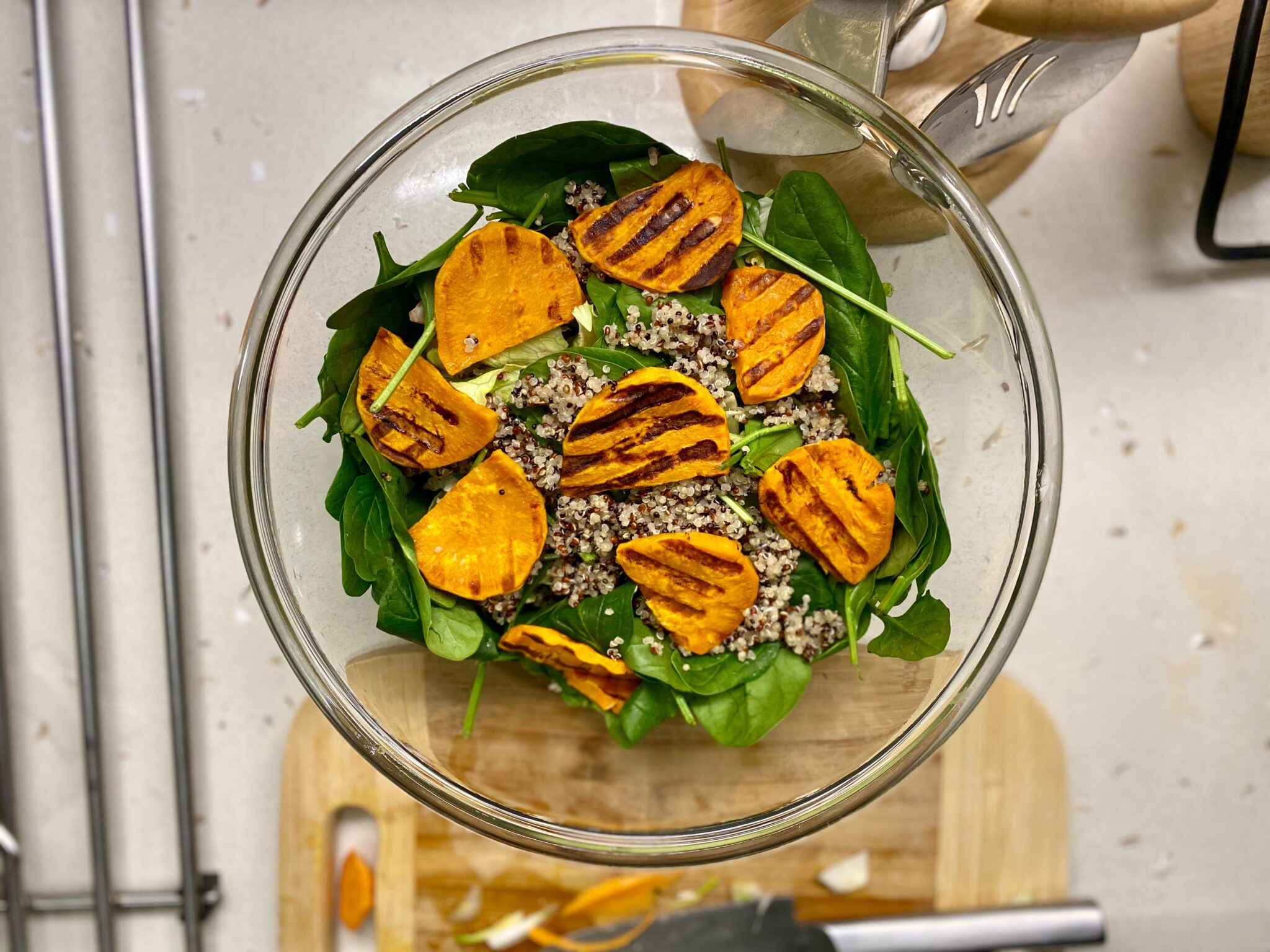 Três receitas de saladas quentes para um cardápio de inverno – Blog do ...